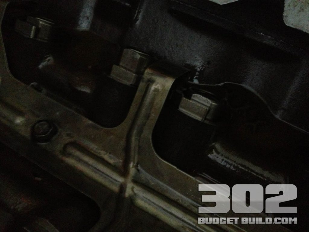 How To Install Roller Lifters on a Small Block Ford 302 5.0L Roller ...